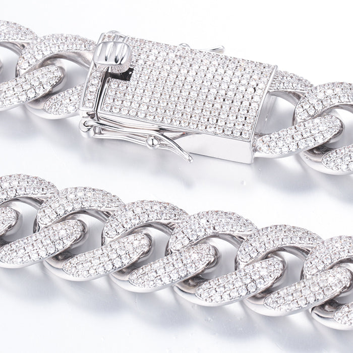 18mm S925 Moissanite Cuban Chain – BasniloveJewels